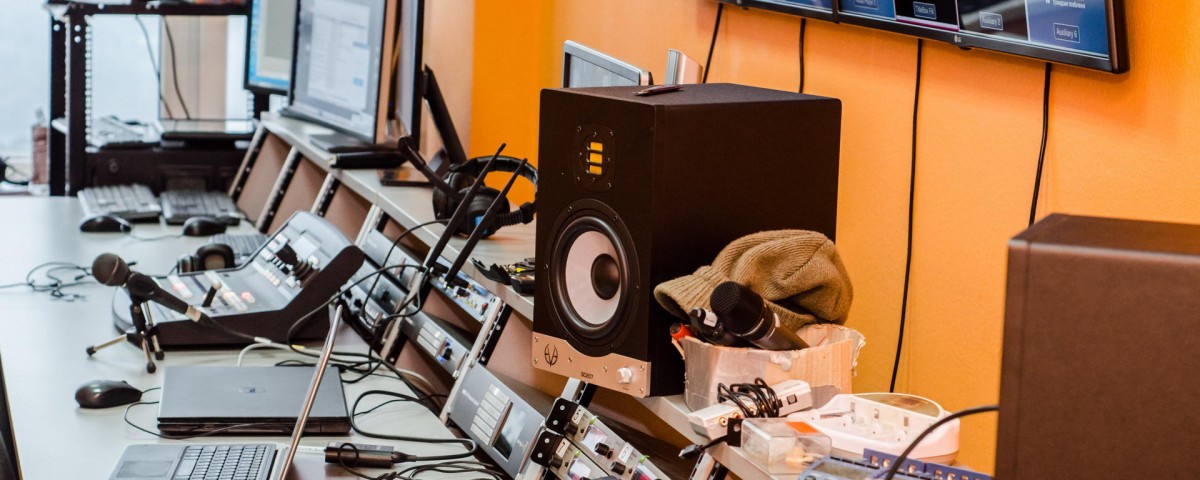 За кадром: «Громадське.ТВ» и звуковой мониторинг эфира. - SOUNDMAN ...